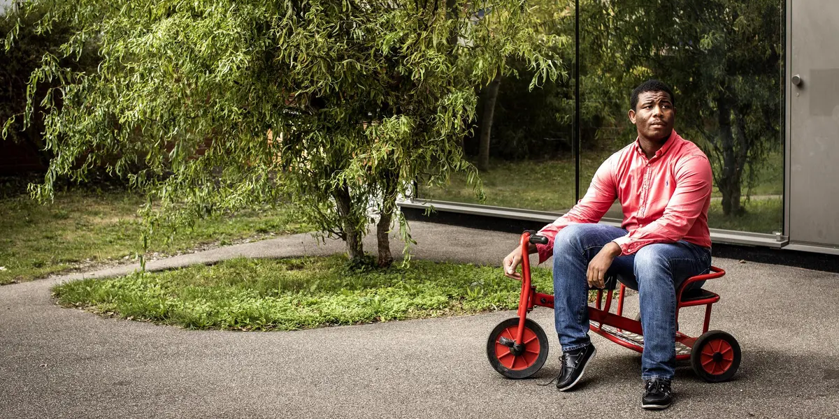 Interview avec Gael Plo | «Pflegekinder - next generation»